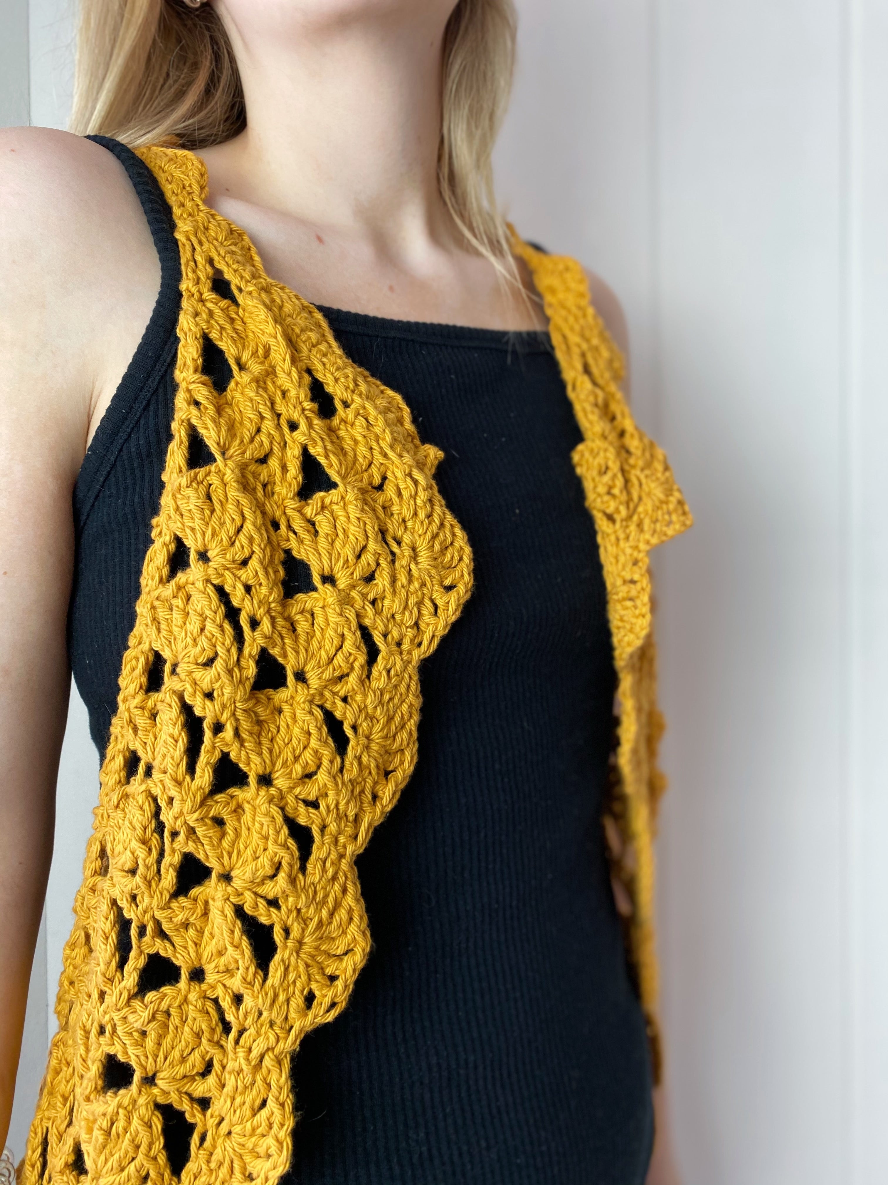 Fantail Vest PDF – Bendigo Woollen Mills
